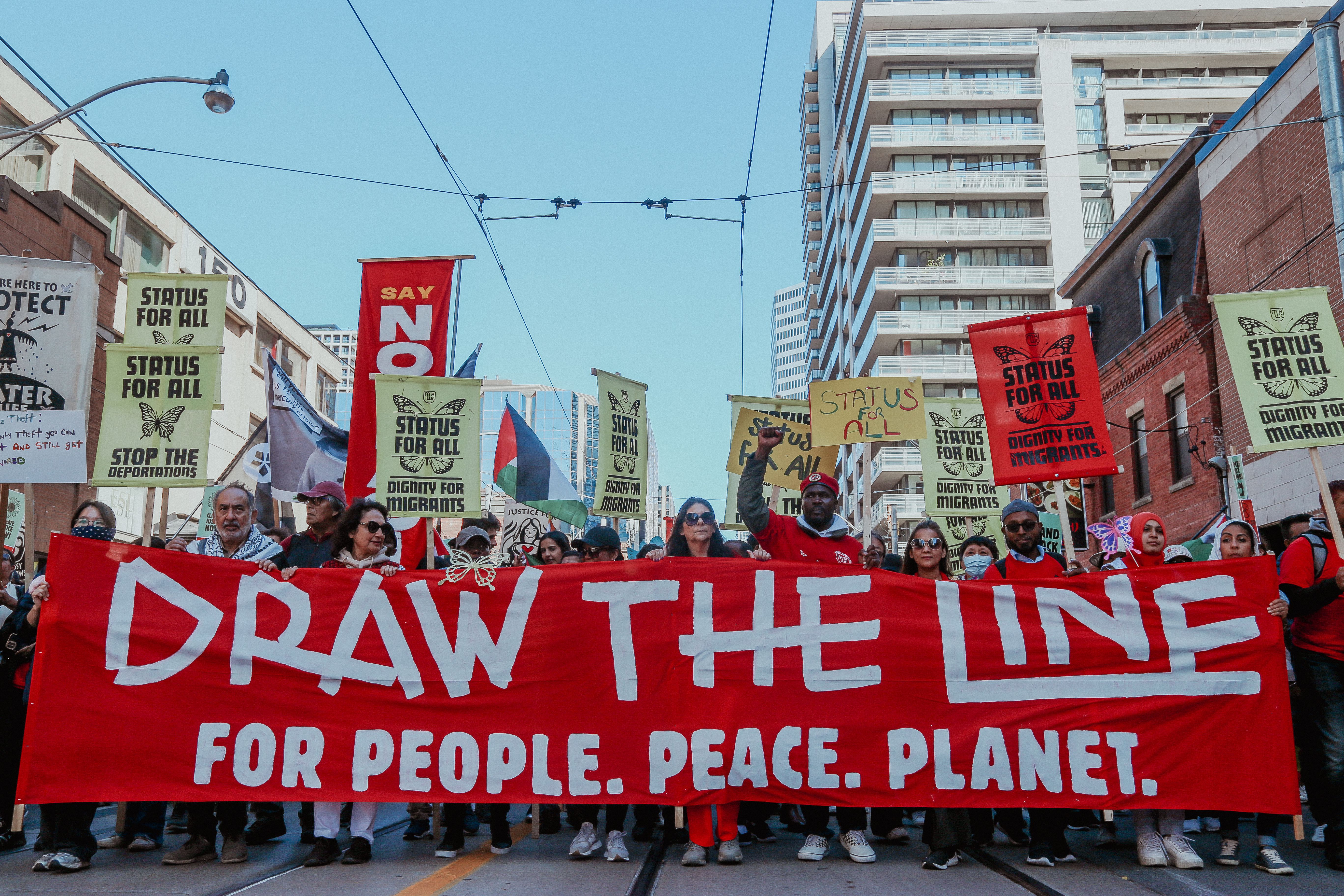 Canada | Draw the Line - For people, for peace, for the planet